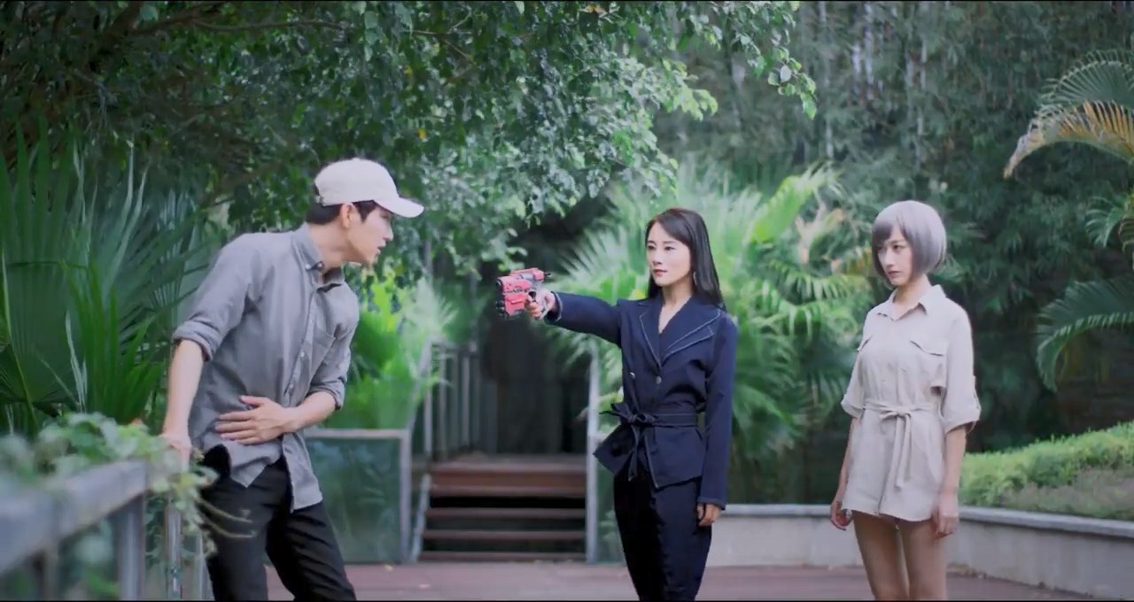 File:Love in Parallel Universe 75.jpg - FembotWiki