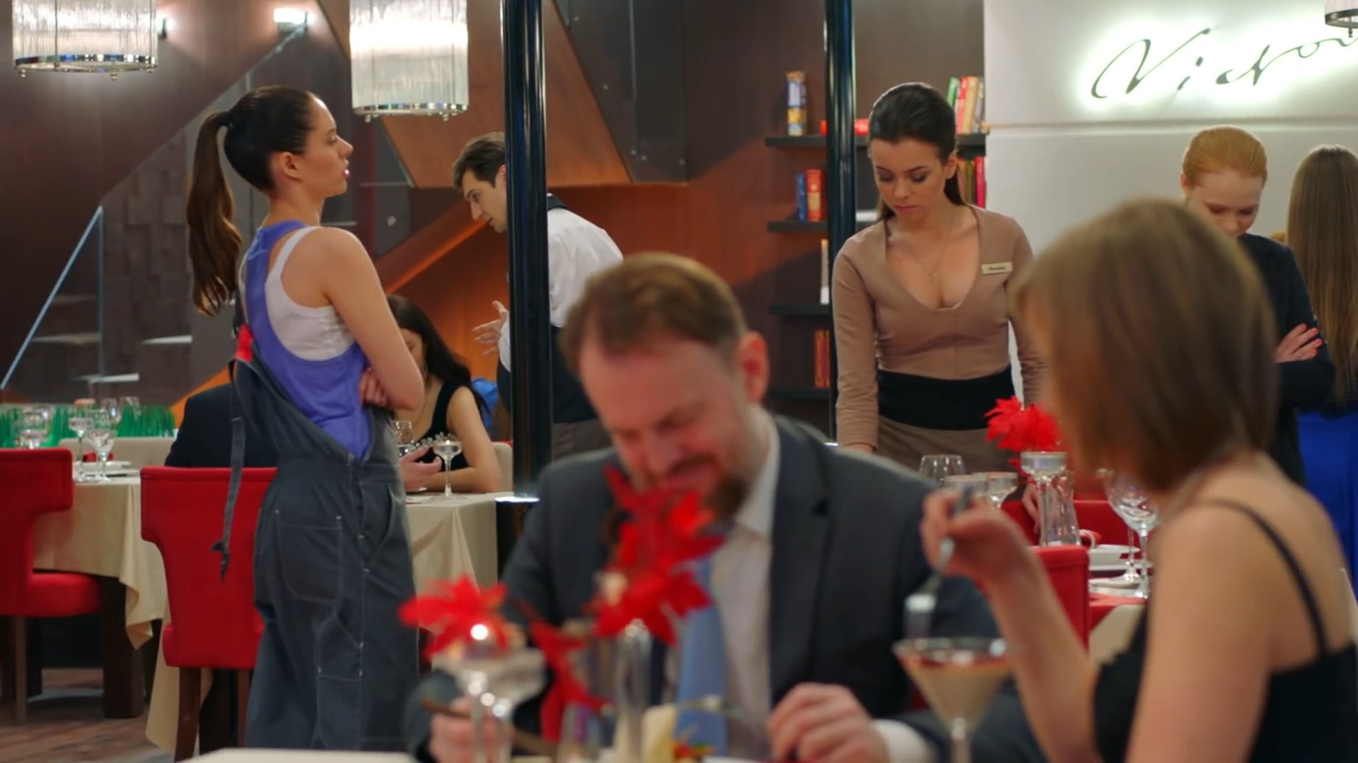 File:Hotel Eleon 86.jpg - FembotWiki