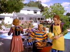 Gallery/Duracell Putterman commercial - FembotWiki